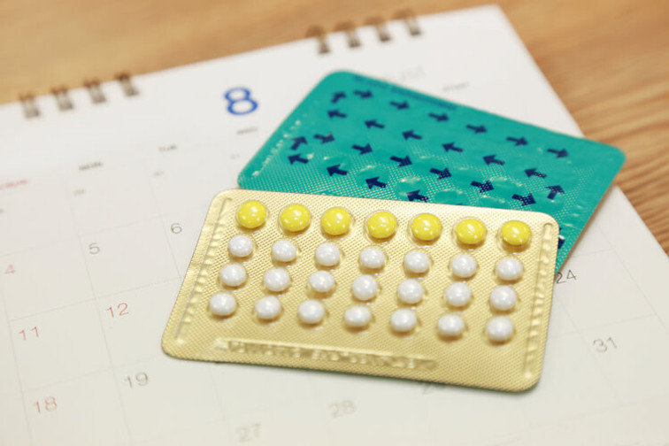 ประจำเดือนยังไม่มา เริ่มกินยาคุมได้ไหม